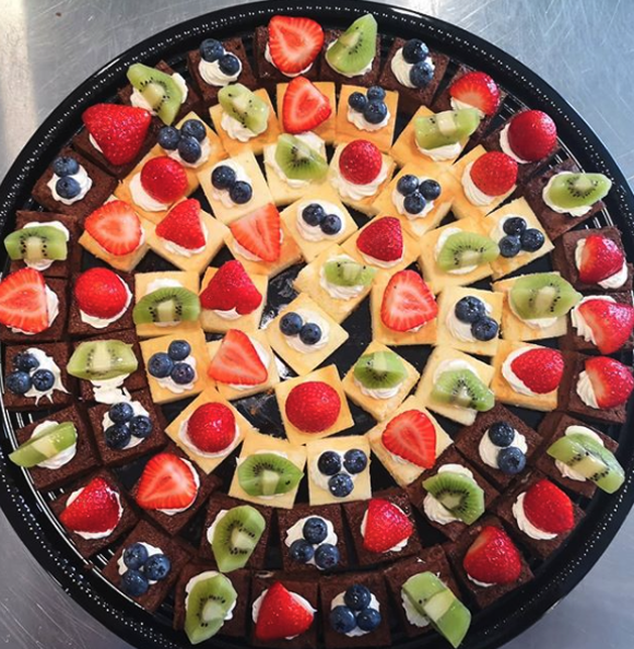 Cake Platter – Gary's Patisserie
